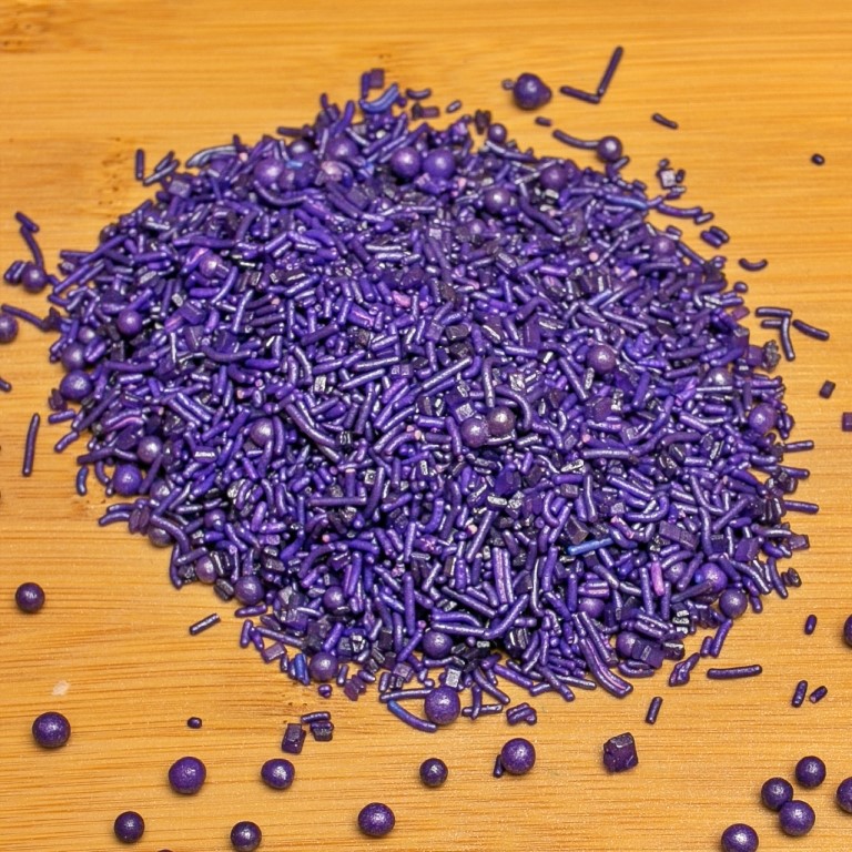 Rainbow Sprinkles 1kg – Bakers Well